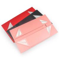 China Customized Innovations Folding Magnetic Closure Paper Gift Box for Custom Innovations for sale
