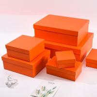 China Custom Logo Oem Golden Square Stickers Blank Cardboard Kraft Gift Packaging Paper Boxes for sale