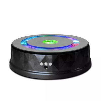 China 23cm Electric LED Rotating Display Stand with 360 Degree Turntable and USB/Battery Power Options for sale