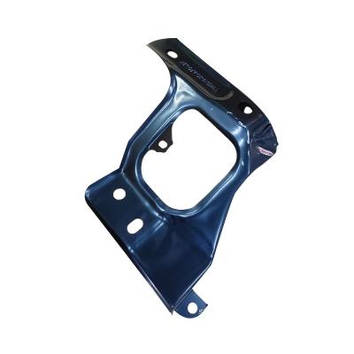 China Front Wing Fender Bracket Right for Tesla Model 3 17-24 Bumper Support Holder1086016-SC-A for sale