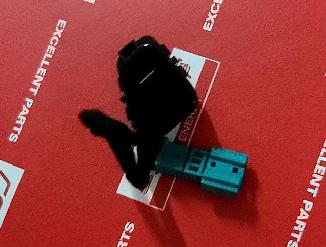 China Tesla Rear Left Door Electric Release Switch Gloss Black 1094958-01-C for sale