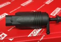 China Tesla Model X Washer Pump 1056772-00-A for 2015-2021 10x6x5 Black for sale