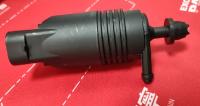China Tesla Model X Washer Pump 1056772-00-A for 2015-2021 10x6x5 Black for sale