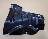 China Tesla Model Y Right Hand Lower Wing Bracket 32x32x8 Black Iron for sale
