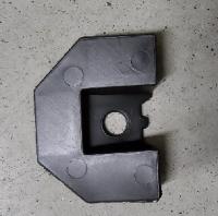 China Tesla Model S 2021+ RH Rear Bumper Bracket 130x35x3.5mm for sale