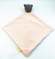China 2023 ODM OEM Wholesale Skin-Friendly Cotton Animal Baby Bib Baby Comforter Pig Head Soft Animal Toys for sale