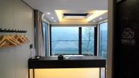 China Prefabricated House Garden House Mobile Home Steel Structure Building Holiday Home for sale