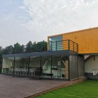 China Modern Easy Assemble Lowes Prefab Home Kits House With PVC Sliding Window for sale