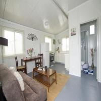 China Prefabricated Portable Expandable Container Houses For Hotel Suites for sale