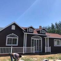 China Steel Door Mobile House Modular Home Prefab Container With Glass Curtain Wall for sale