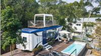 China Customized Color Prefab Cabin Space Capsule House for Luxury Camping Adventure for sale