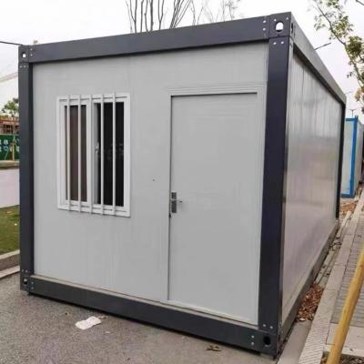 China Fast Assembly Portable Living Homes with Steel Sandwich Panel and PVC Sliding Window for sale