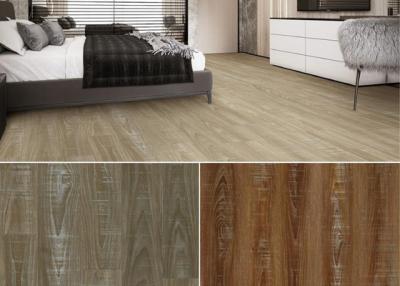 China LVT Vinyl Plank Flooring Wood Embossed UV Coating 2.0mm Thickness Wear Layer 0.07mm for sale