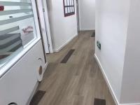 China 1.5mm LVT Vinyl Flooring UV Treatment Fire Resistance Commercial Vinyl Plank Flooring for sale
