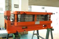 China Progressive Die for Metal Automobile Parts 2 Million Shots Life ±0.003mm Tolerance for sale