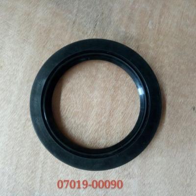China 07019-00090 Oil Seal for D65E-12 for sale