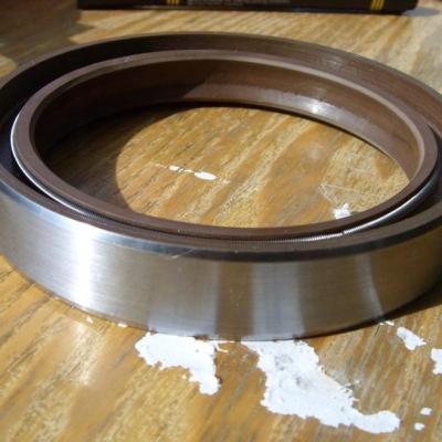 China 07012-00062 07012-00068 Oil Seal 07013-00090 For D60A-8 Bulldozer for sale