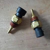 China Water Temperature Sensor 6261-81-6900 PC220-8 Excavator for sale
