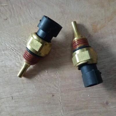 China Water Temperature Sensor 6261-81-6900 PC220-8 Excavator for sale