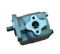China Gear Pump 31351-76102  31351-76100  for Tractor L2050DT  L2250DT  L2550F  L3000F  L35 for sale