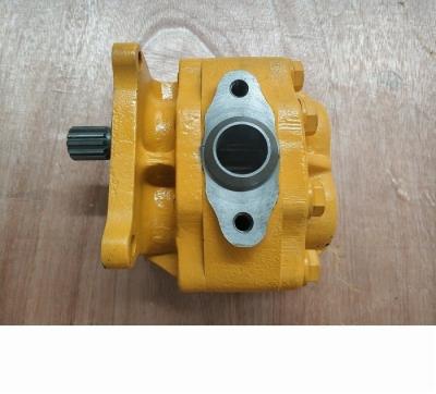 China High Quality Transmission Pump 07432-71201 for D65A-6 Bulldozer for sale