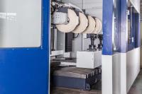 China Automatic Metal Polishing Machine 3000*3200*2800mm Dimensions for sale