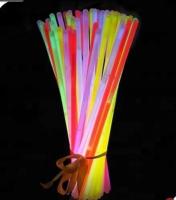 China 8 Inch Glow Stick Bracelet 50pcs Assorted Colors Party Favors 2 Year Shelf Life for sale