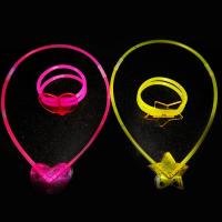 China 22 Inch Glow Necklace Assorted Colors Non Toxic Party Favor 6 12 Hours Light Time for sale