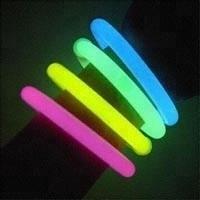 China 8 Inch Glow Stick Bracelets 50pcs Tube Multi Colors Party Decoration 8-12 Hours Glow Time for sale