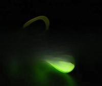 China Novelty Light Up Apple Shape Glow Stick with Non-toxic PE Fluorescent Liquid for sale