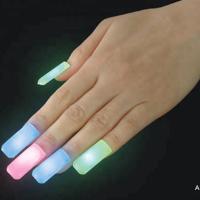 China Glow in Dark Nail Set 5pcs with Stickers 8-12 Hours Glow Time for Party Night Club for sale