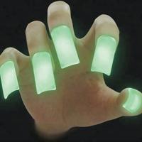 China Glow in Dark Nail Set 5pcs with Stickers 8-12 Hours Glow Time for Party Night Club for sale