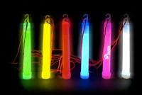 China Non-Toxic 6 Inch Glow Sticks Assorted Colors 6-12 Hours Light Time for Camping Parties for sale