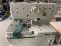 China Direct Drive Secondhand Sewing Machine Computerized Brother Eyelet Buttonhole Machine for sale