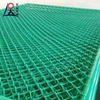 China Durable Garden Chain Link Fence Roll Diamond Hole Weave Cyclone Mesh Roll for sale