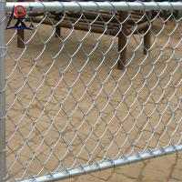 China Diamond Cyclone Fence Green Pvc Coated Chain Link Temporary Fence For Sports for sale