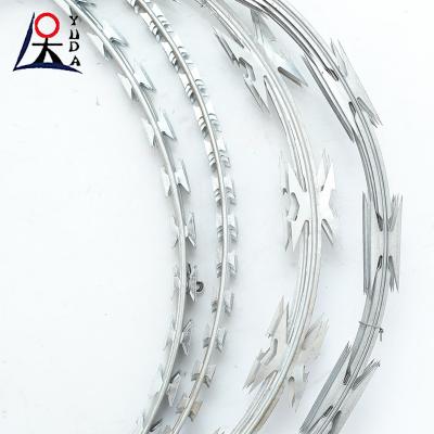 China Hot Dip Galvanized Straight Line Razor Barbed Wire Mesh Fence for sale