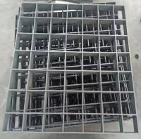 China Custom Metal Catwalk Grating Building Materials Hot - Dip Galvanized Mild Steel Grille for sale