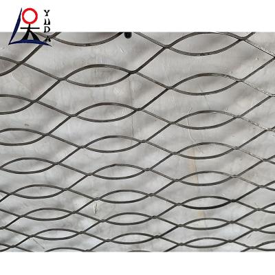 China Outdoor Expanded Metal Mesh Sheet Galvanized Expandable Mesh Fence for sale