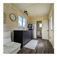 China Residential 20ft Prefab Container House with Glass Wall Office Villa and Two-Storey Flat Pack Assembly for sale