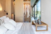 China Rent a Prefabricated Wooden House Container House for Hotel Accommodations for sale