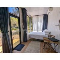 China 20ft or 40ft Customized Color Luxury Prefabricated Houses for Ready-to-Ship Other Prefabricated Homes for sale