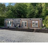 China 20ft 40ft Shipping Container Prefabricated House for Carport Featuring Sandwich Panel and Galvanized Steel Bending 180g for sale