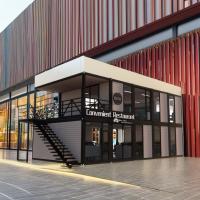 China Customized Color Easy Assembly Modular Prefabricated Housing for Restaurant Shop Mall Supermarket Container Home Bar Design for sale