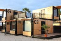 China Foldable/Extendable/Detachable Commercial Street Container House Restaurant/Clothing Store with Modern Two-Story Design for sale