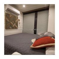 China 50/75/100mm Wave Sandwich Panel Tiny Wooden Prefab House Container Living Two Story Container Buildings Cabins Wooden Villa for sale