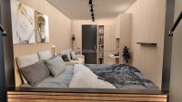 China 20ft Custom Flat Packaging Wooden Container Prefab House for Garden Office Hotel Container Houses for sale