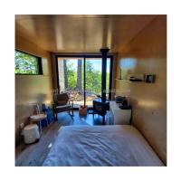 China Hotel Prefabricated Steel Frame Construction with Galvanized Steel Square Tubes in Australia's Luxury Hospitality Market for sale