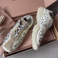 China Cushioning High End Sport Shoes Crystal Diamond Square Toed Casual Sneakers for sale