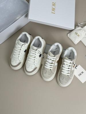 China Thick Sole Sporting Sneakers Casual Athletic Shoes for Ladies Breathable for sale